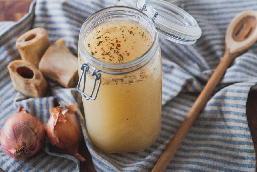 Brodo di ossa di manzo - Manjoo