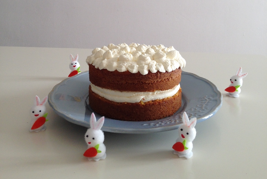 Carrot Naked Cake - Manjoo