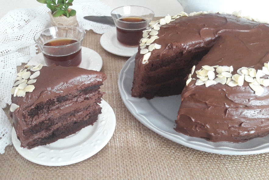 Devil's Food Cake - Manjoo